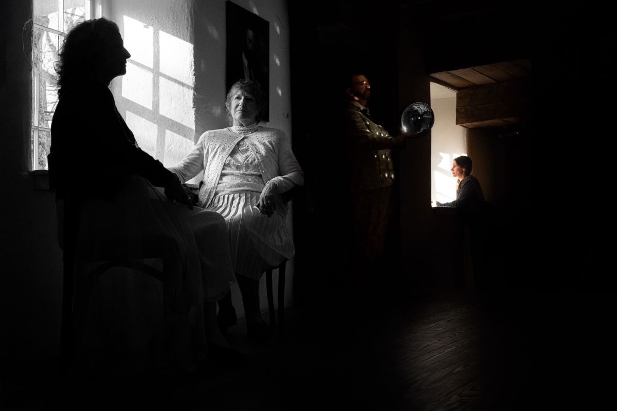 Stage and Screen Actress Janis Dardaris Discusses The New Electric ...