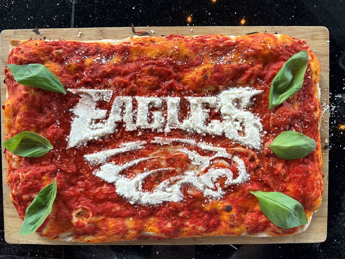 Eagles Season: 26+ Sports Bars, Restaurants, Shops for Football Action ...